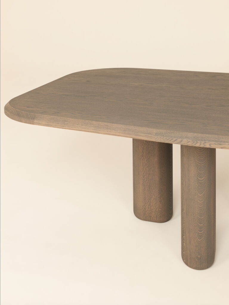 Rough dining table, made to measure, customization, sculptural, desk, oak