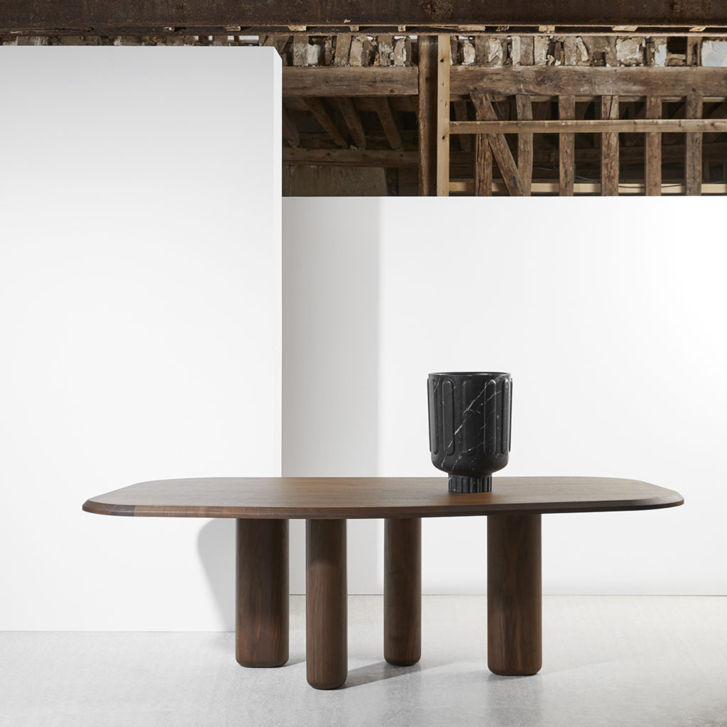 Rough dining table, made to measure, customization, sculptural, desk, oak