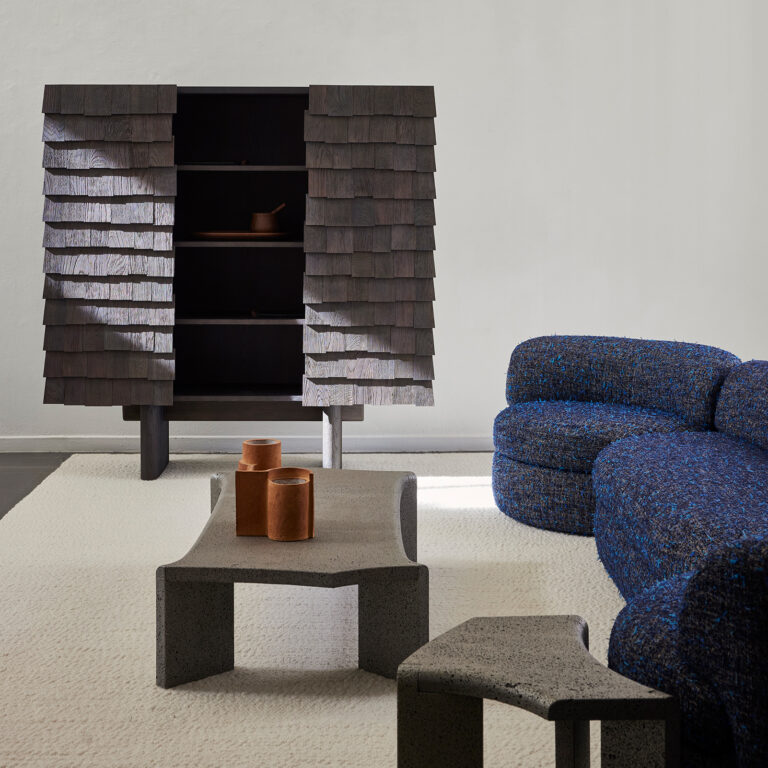 B. INITIAL - Collection Particulière